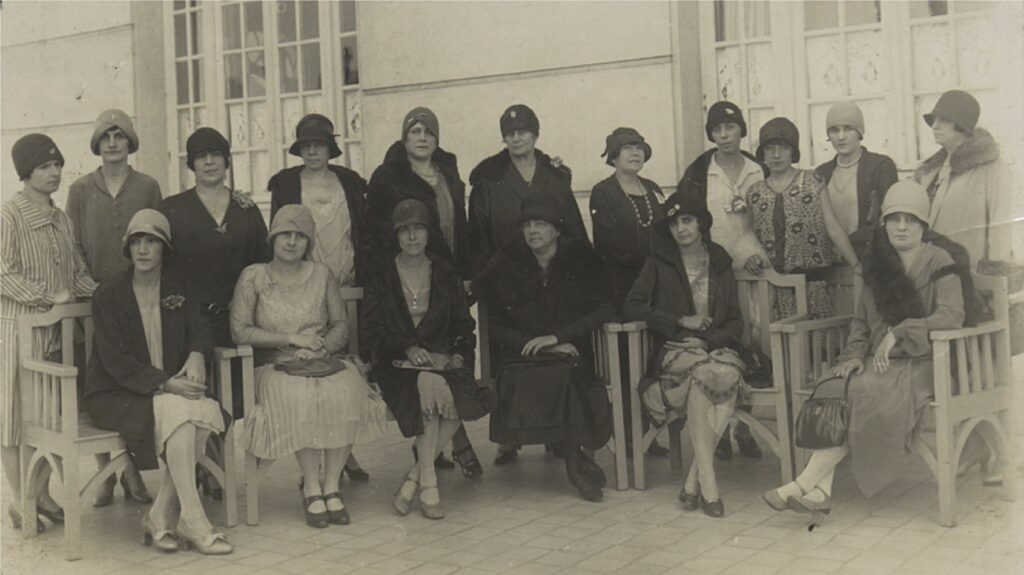 Bertha Lutz: Ciência e feminismo na vanguarda do Brasil e do mundo ...